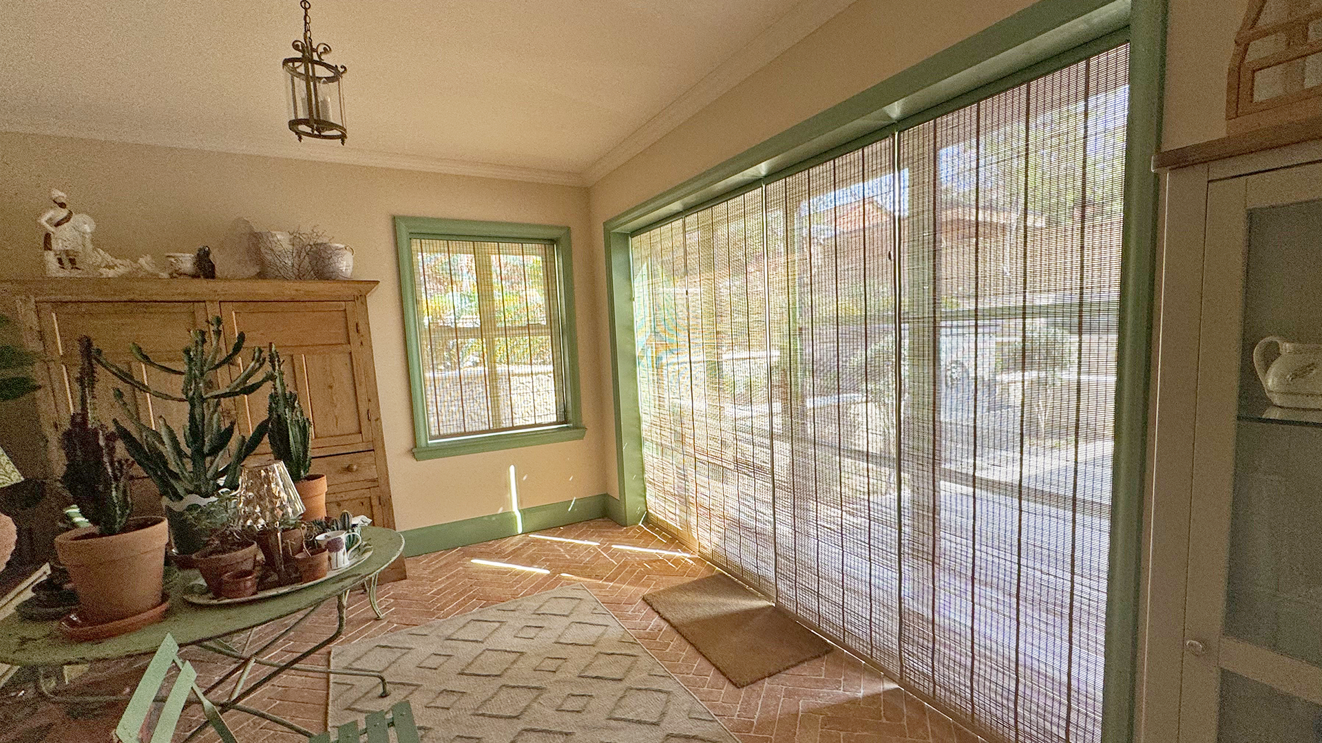 Blinds for orangery - we look at options for shading and insulating